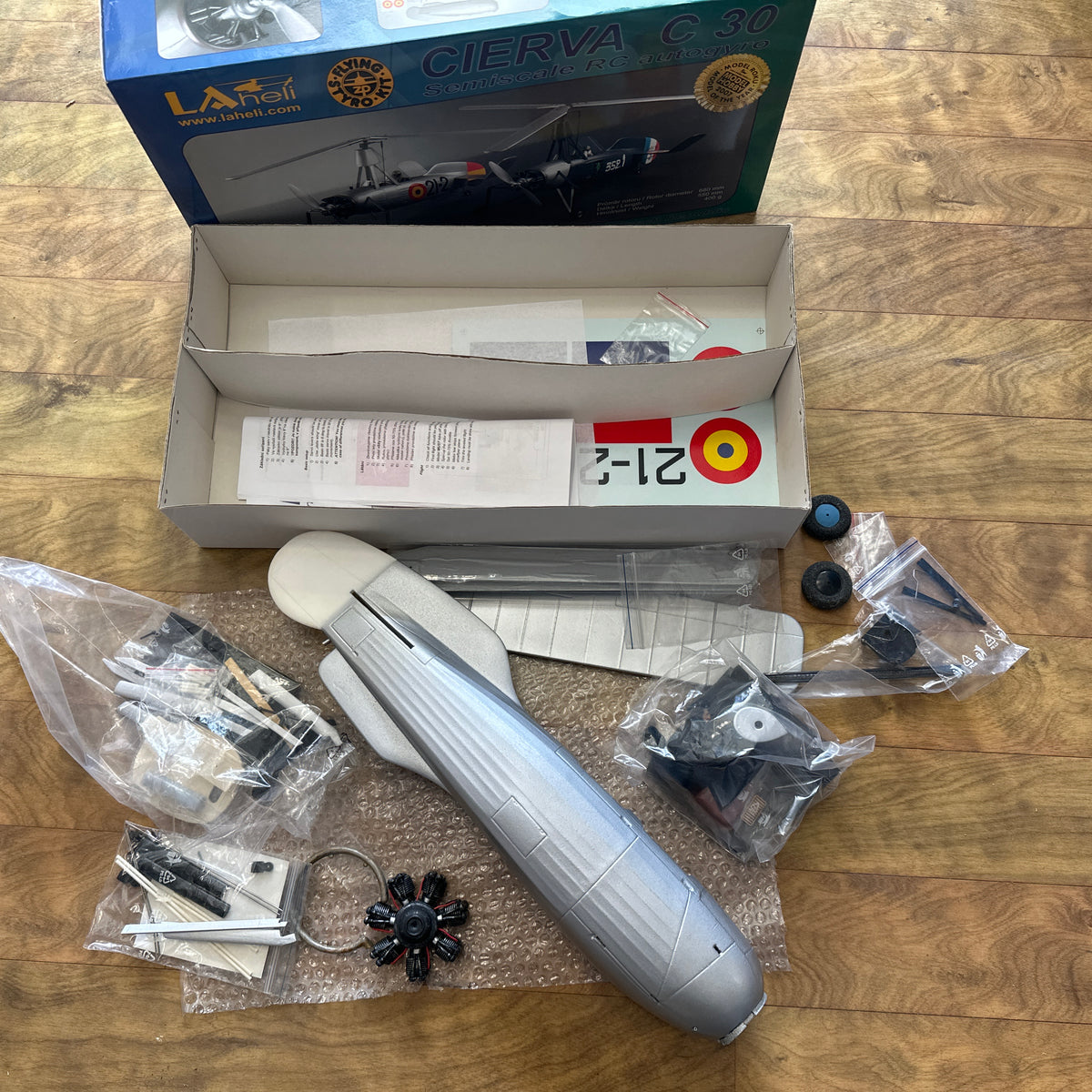 Laheli Semiscale Cierva C30 autogyro Started model not new – Sussex ...