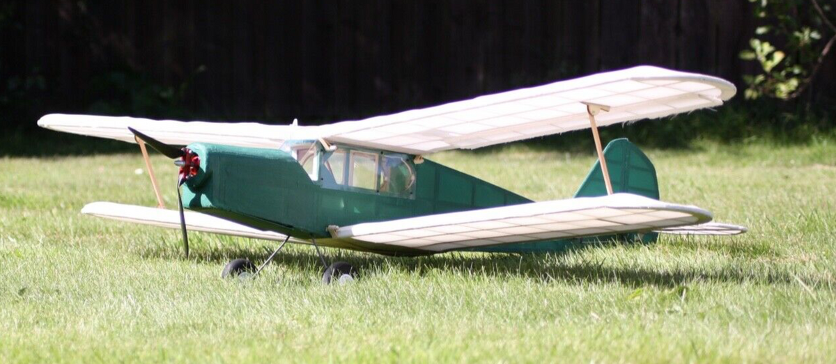The Model Barn Spright Kit. A balsa and ply vintage style Bi-Plane win ...