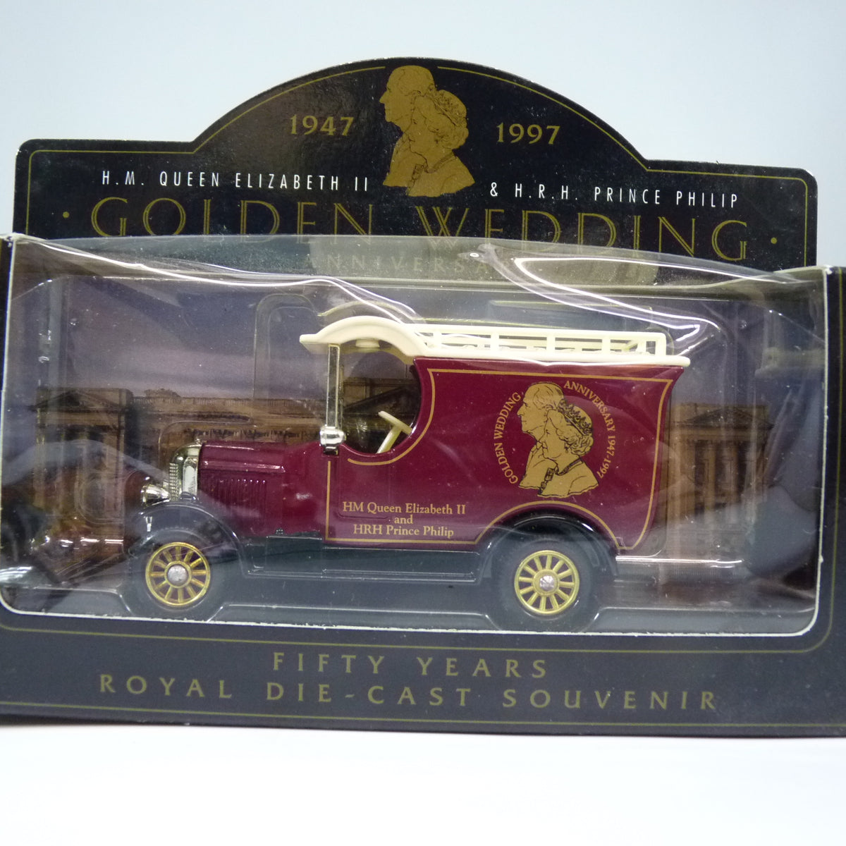 Lledo Limited Edition Days Gone Die Cast HM Queen Elizabeth II and HRH ...