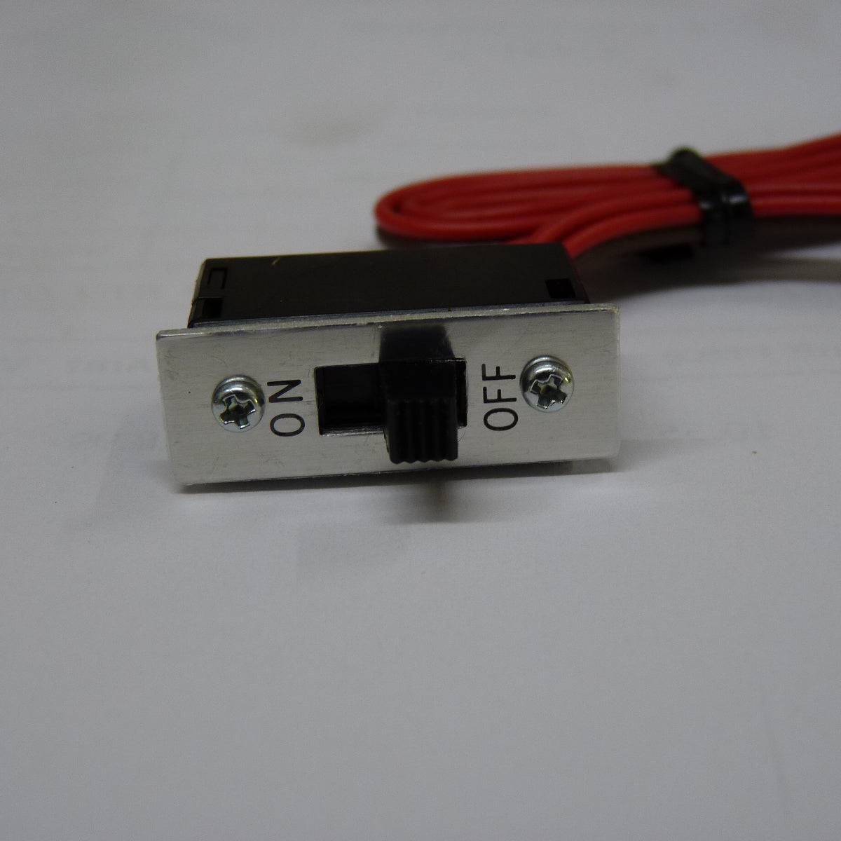 Genuine JR Deluxe Switch Harness with Charge Lead – Sussex Model Centre
