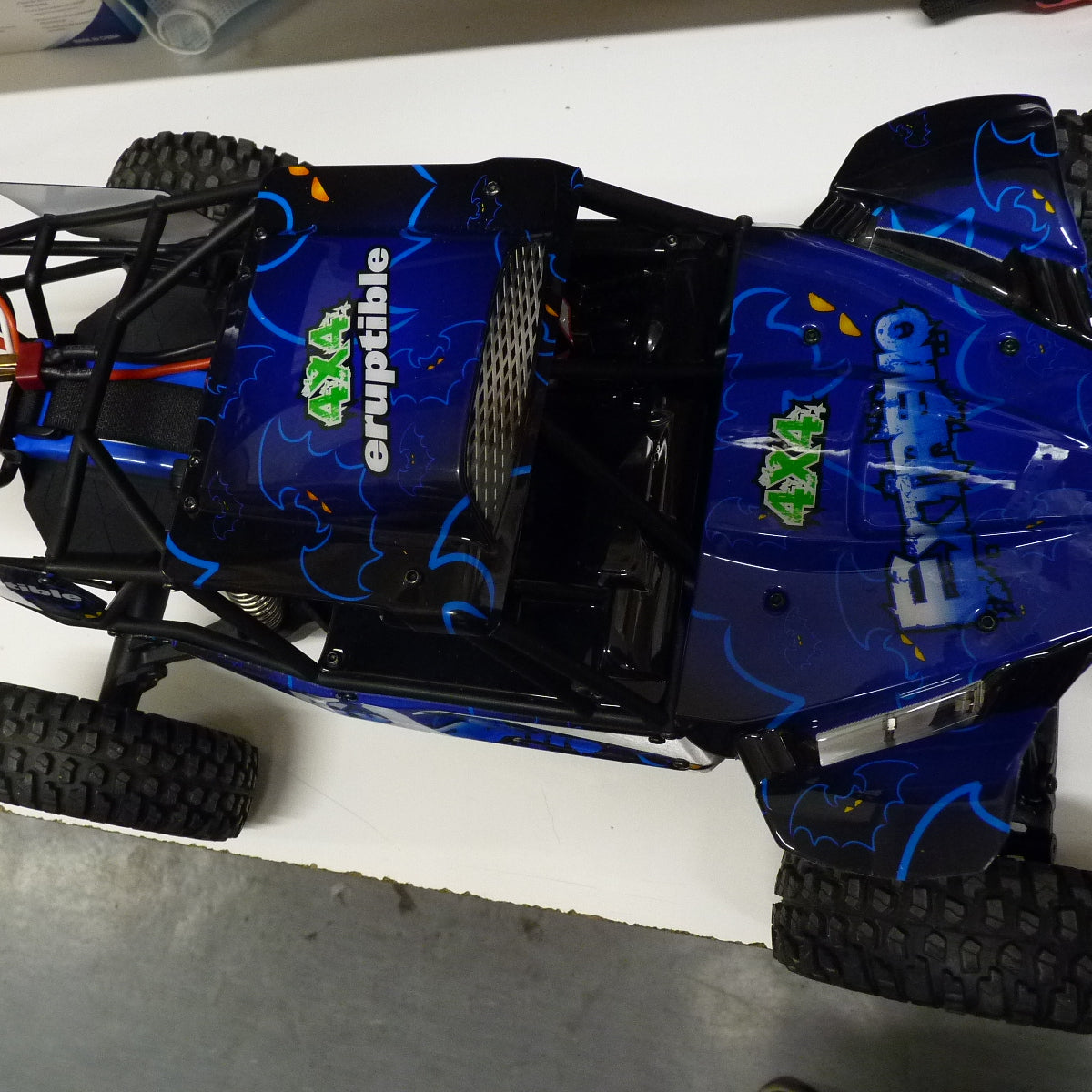 Ripmax Extremo Off Road Buggy Ready to Run – Sussex Model Centre